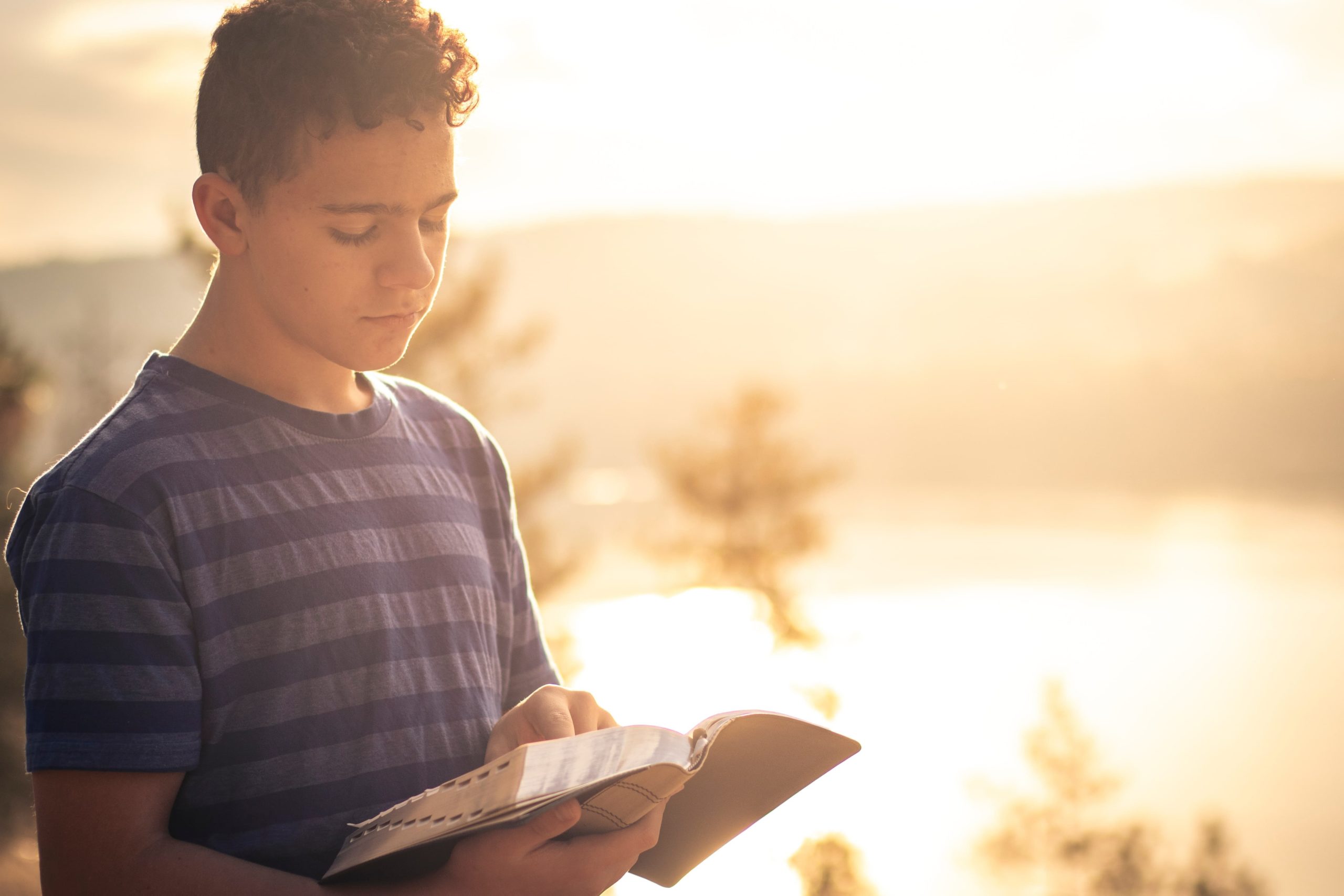 Choosing readings for funerals and memorials - Cruse Bereavement Support